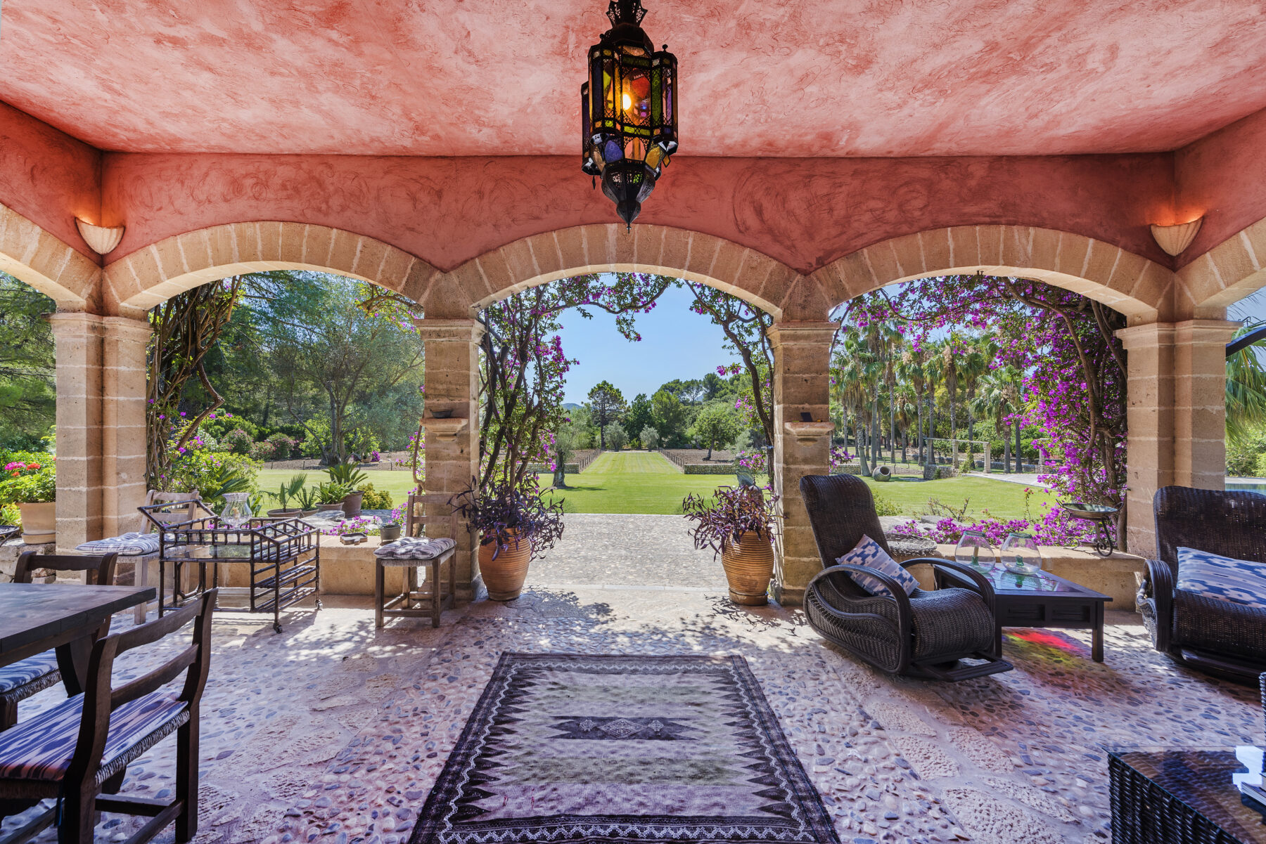 COUNTRY HOME - Portfolio by Savills