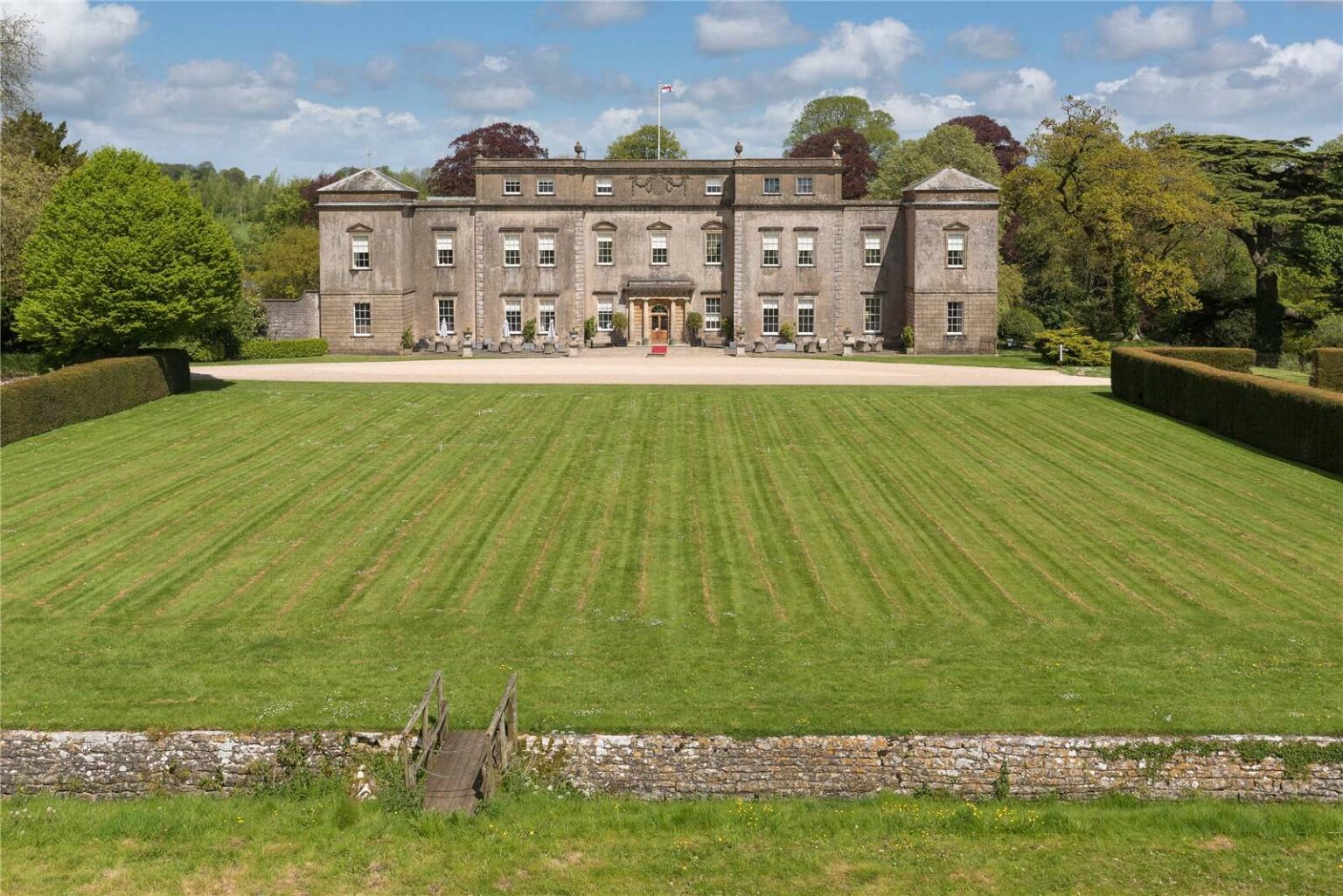 Making the most of a listed building - Portfolio by Savills