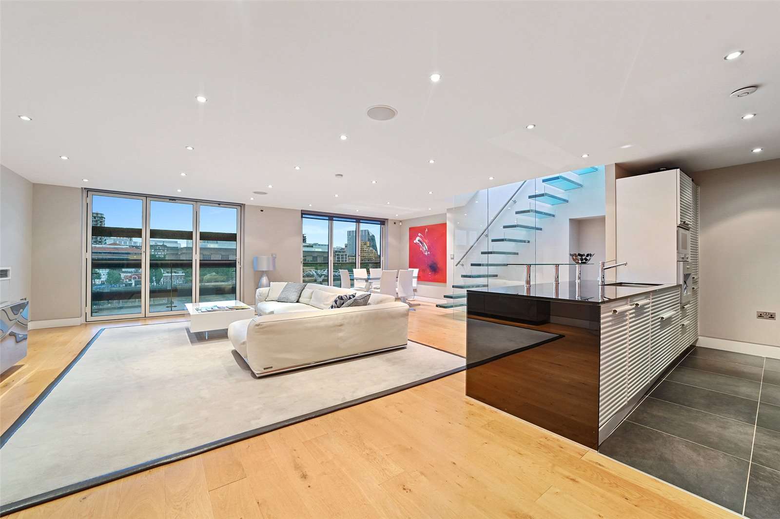 The Sky’s The Limit: Stylish High-Rise Gardens - Portfolio by Savills