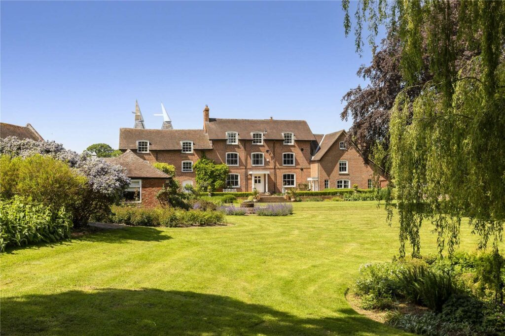 The best equestrian properties - Portfolio by Savills