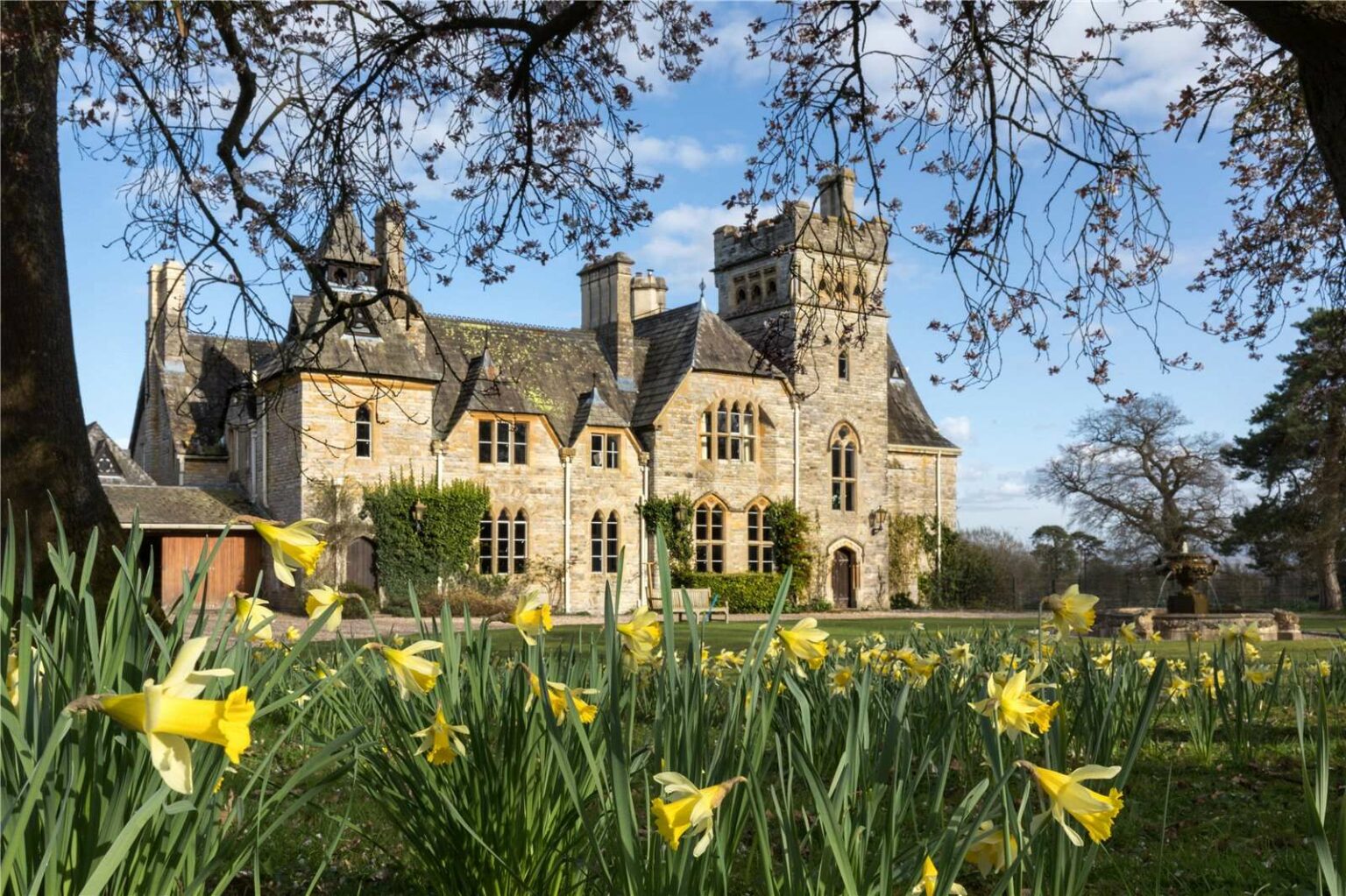 Making the most of a listed building - Portfolio by Savills