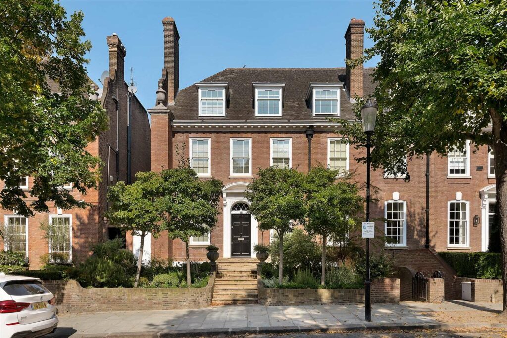 The Microhood: Hillgate Village, Notting Hill - Portfolio by Savills