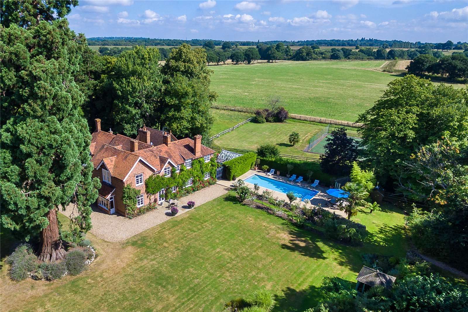 The world's finest homes & luxury living trends - Portfolio by Savills