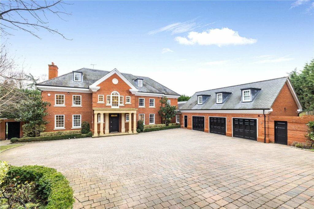 Gate expectations: Surrey’s private estates - Portfolio by Savills