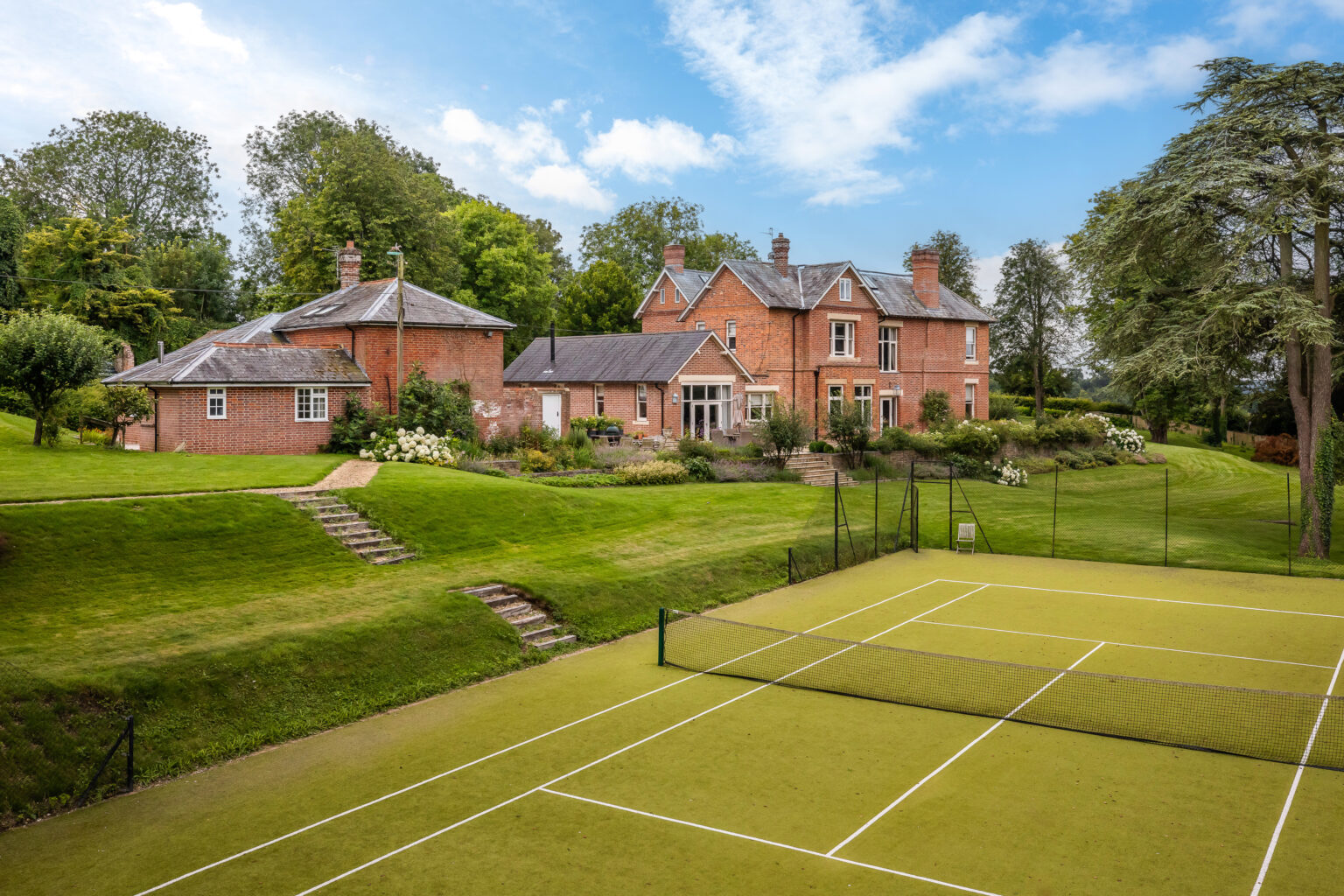 STEEPLETON HOUSE - Portfolio by Savills