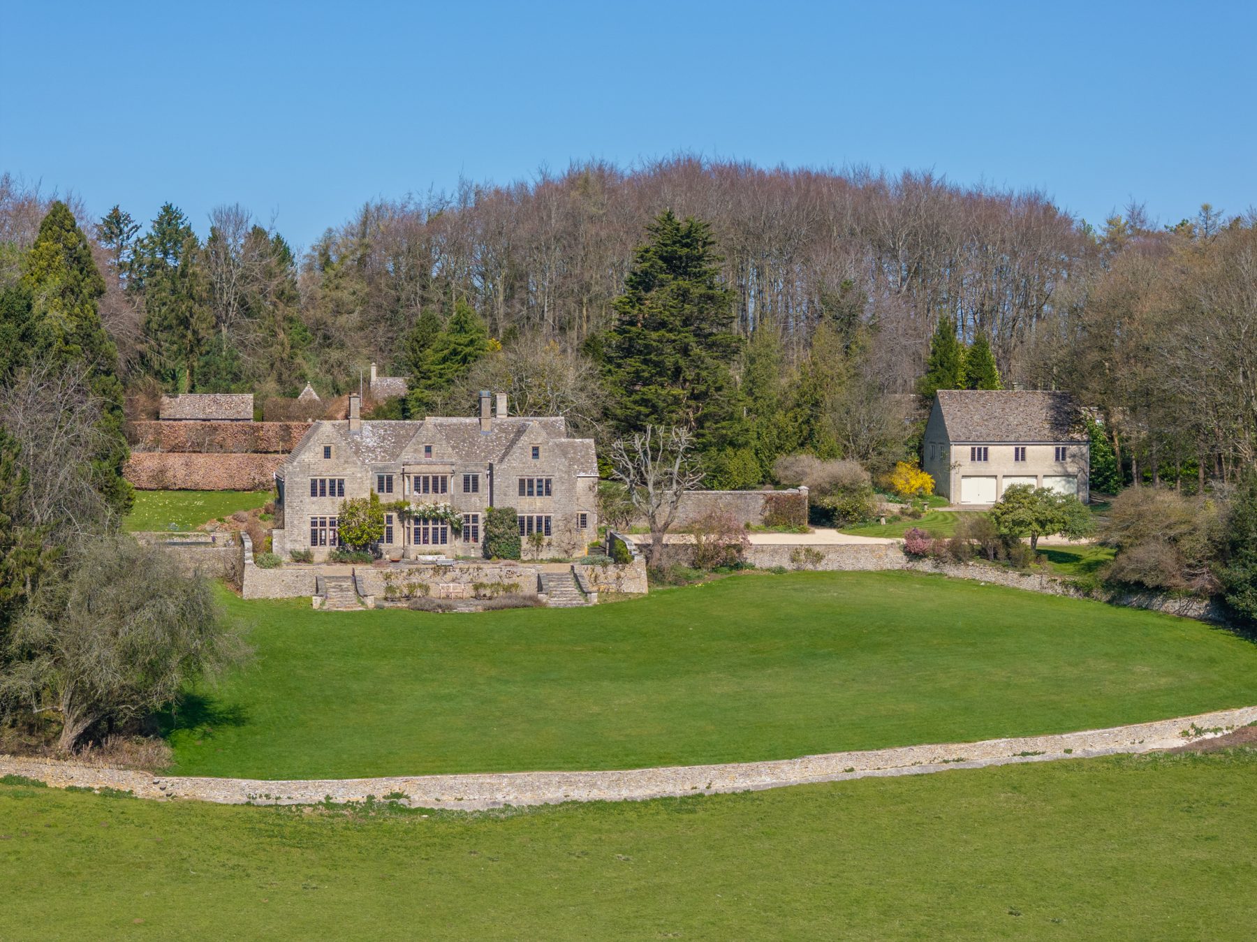 AYCOTE HOUSE - Portfolio by Savills