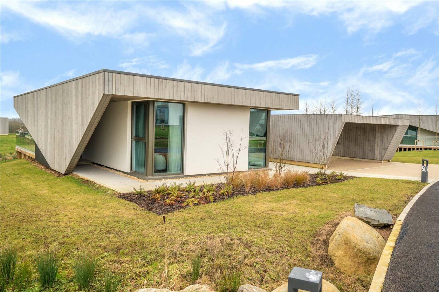 ESCAPADE SILVERSTONE - Portfolio by Savills