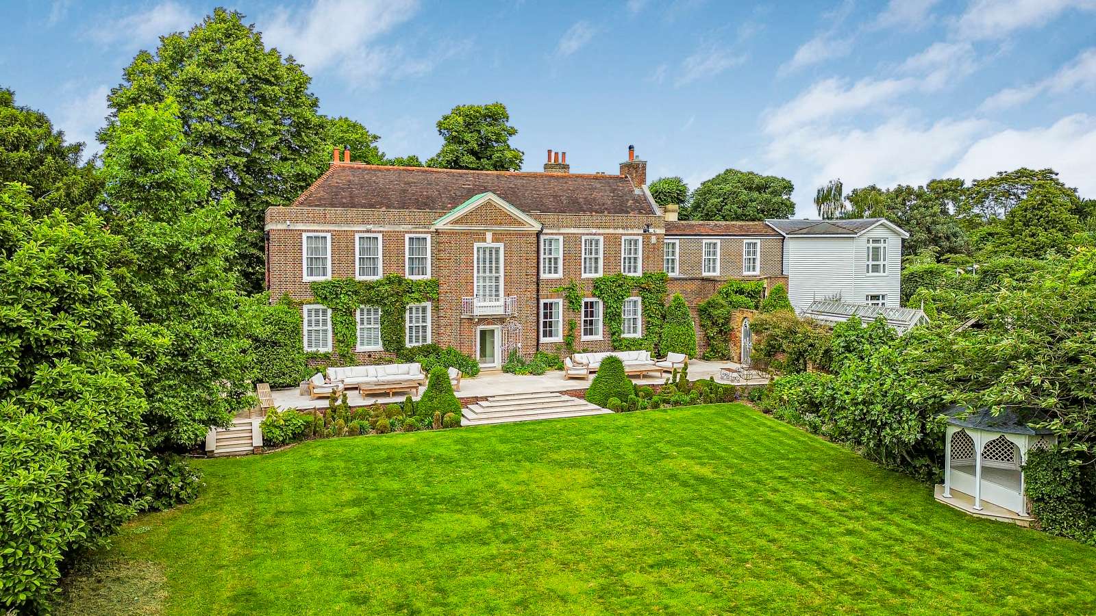 FERRY HOUSE - Portfolio by Savills