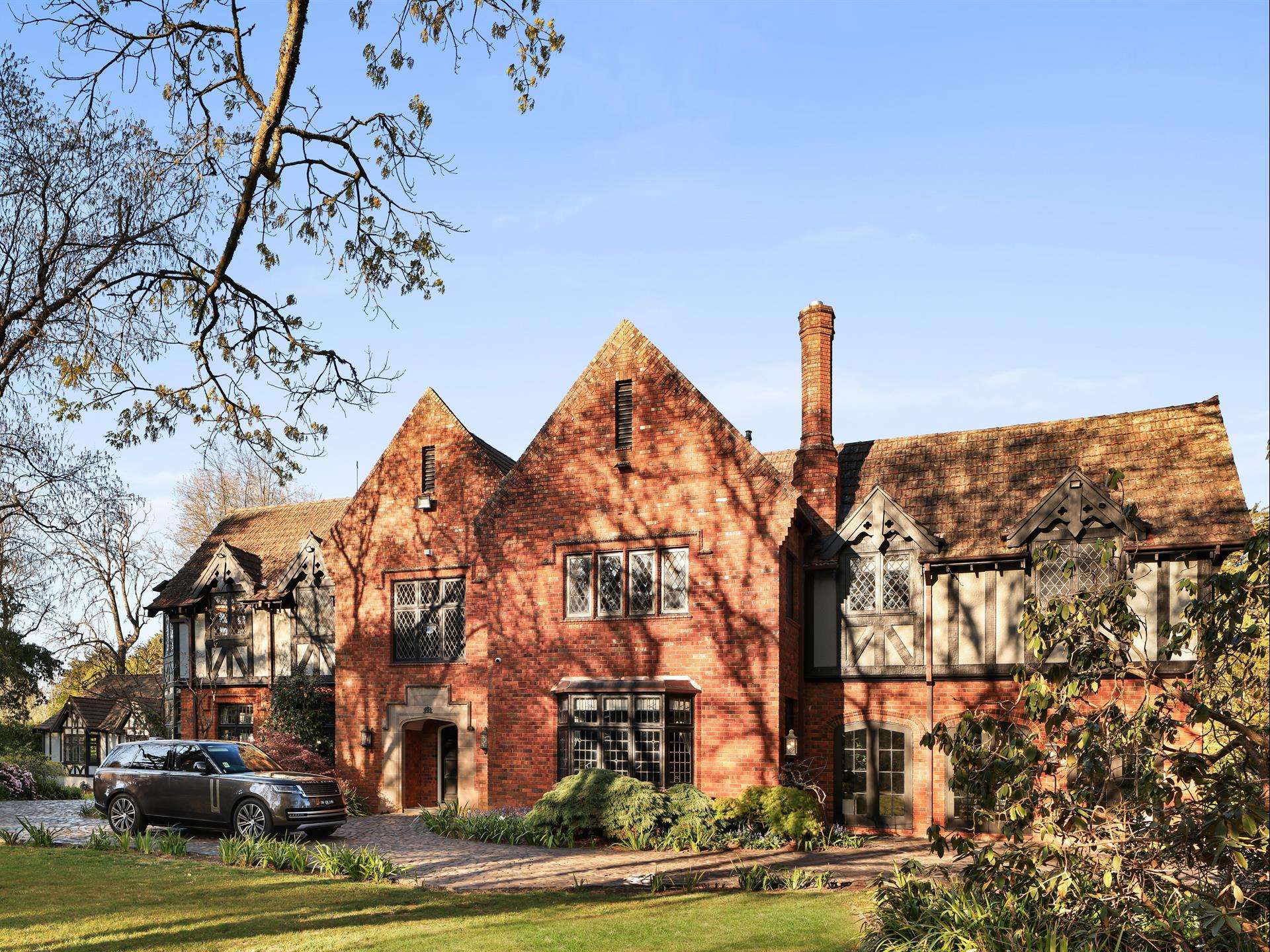 INVERGOWRIE - Portfolio by Savills